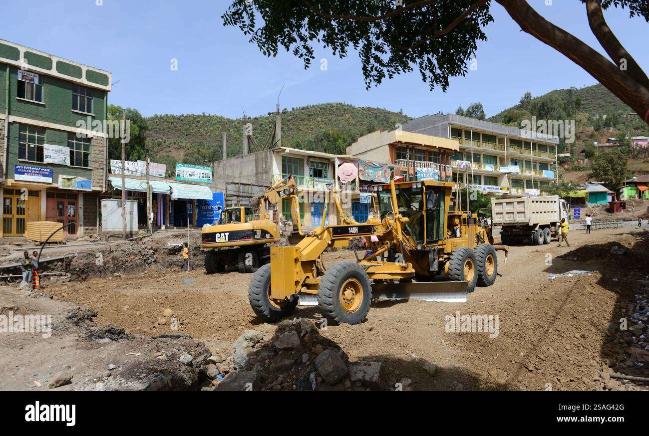 Road construction in Kombolcha, Ethiopia Stock Photo - Alamy