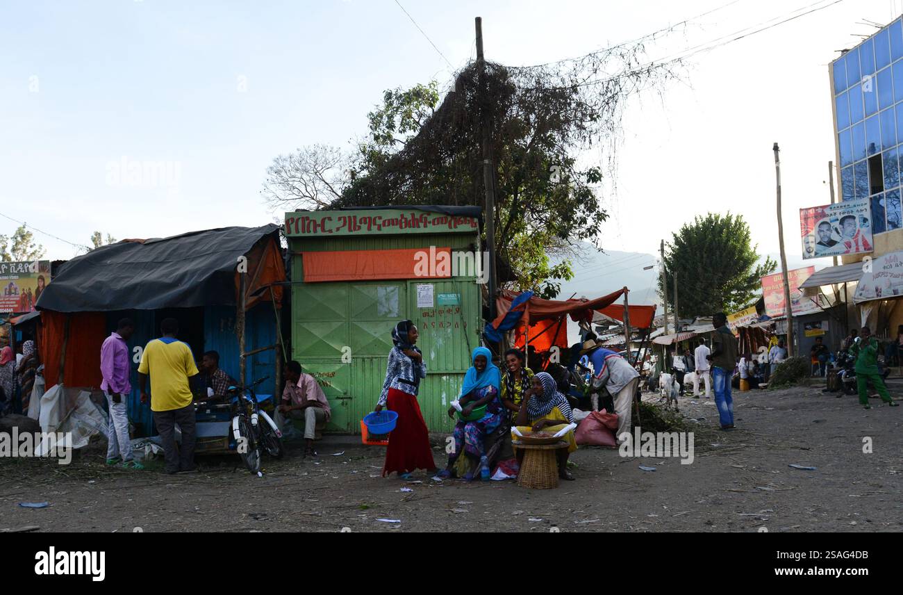 The busy streets in Kombolcha, Ethiopia Stock Photo - Alamy