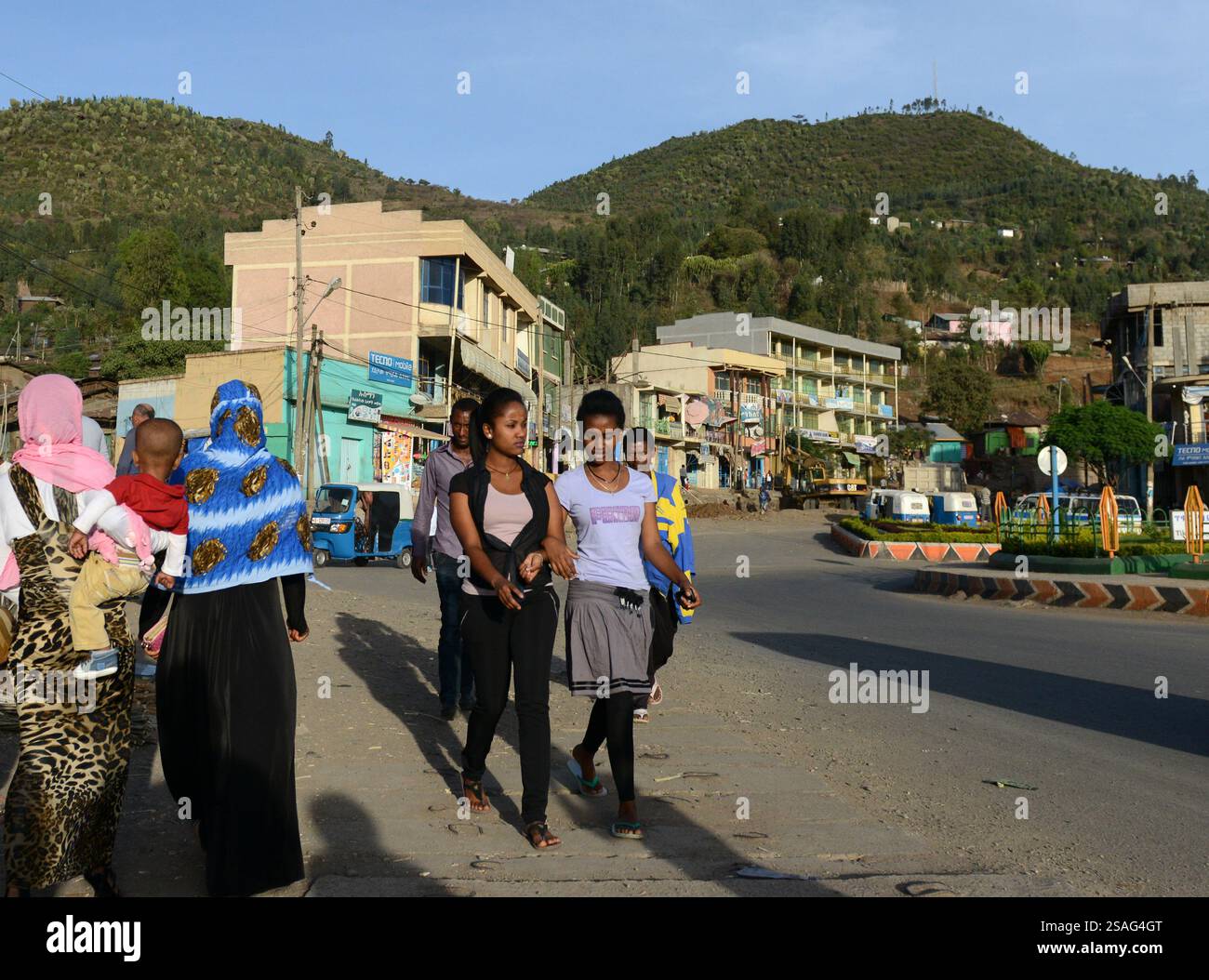 The busy streets in Kombolcha, Ethiopia Stock Photo - Alamy