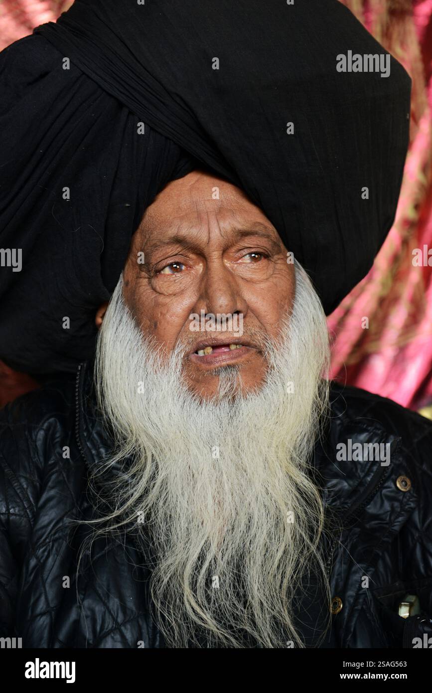 Madari hi-res stock photography and images - Alamy