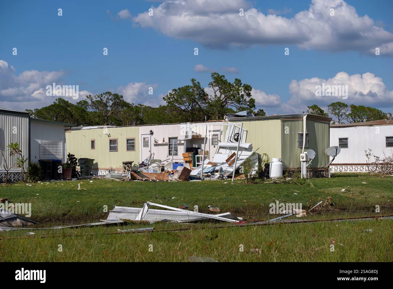 Property damage from strong hurricane winds. Mobile homes in Florida ...