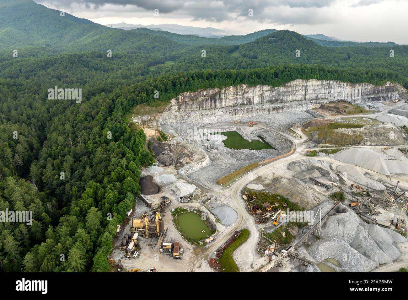 Sand open-pit mining quarry with processing plant for crushed stone ...