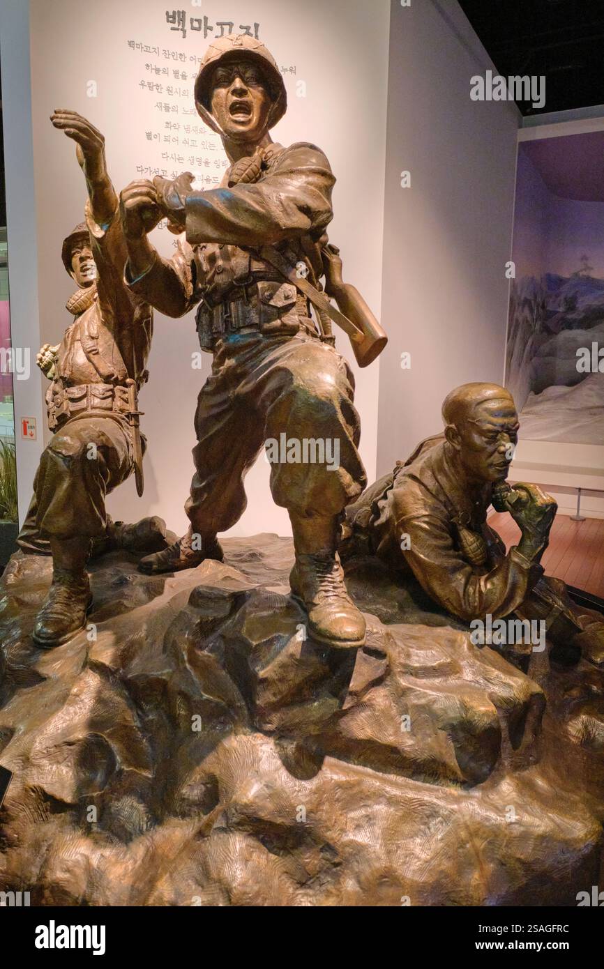 Kang seung u hi-res stock photography and images - Alamy