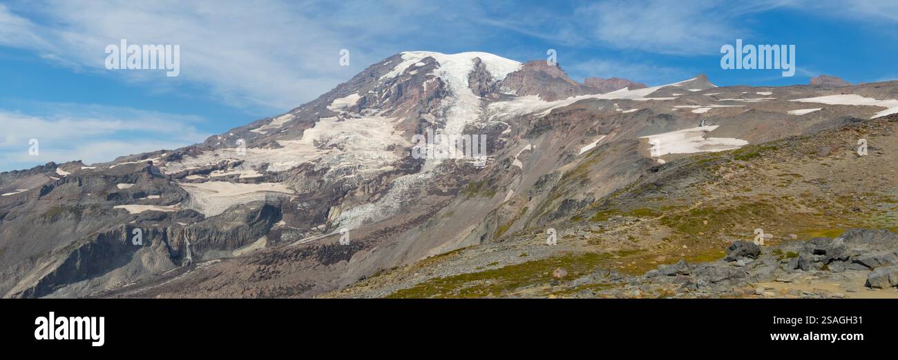 USA, Washington State, Mount Rainier National Park. Mount Rainier ...