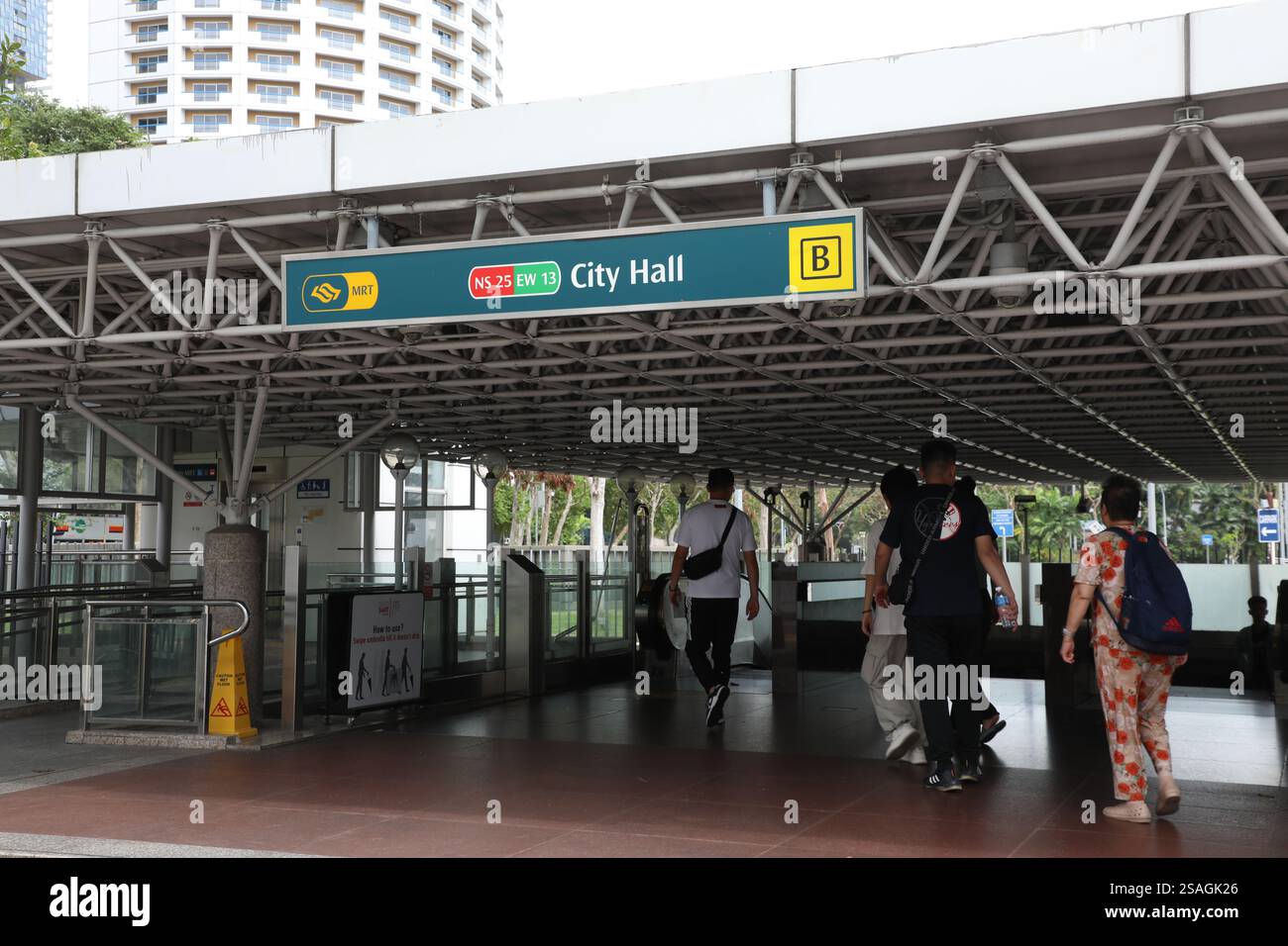 City Hall MRT station - an underground Singapore Mass Rapid Transit ...