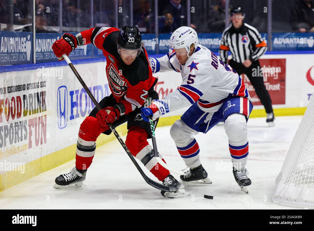 Rochester, New York, USA. 29th Jan, 2025. Utica Comets forward Max ...