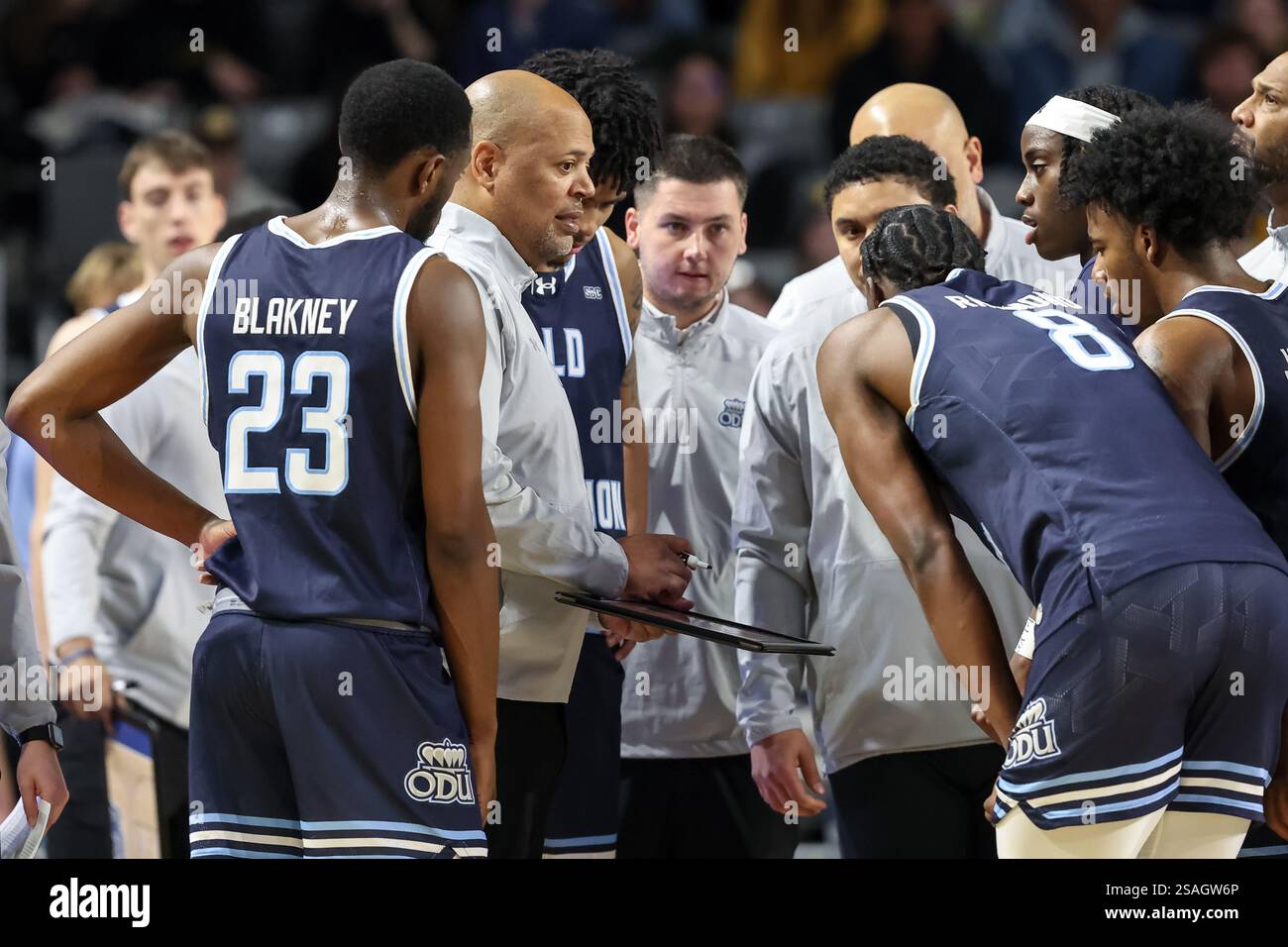 January 29, 2025: Old Dominion Monarchs head coach Mike Jones speaks ...