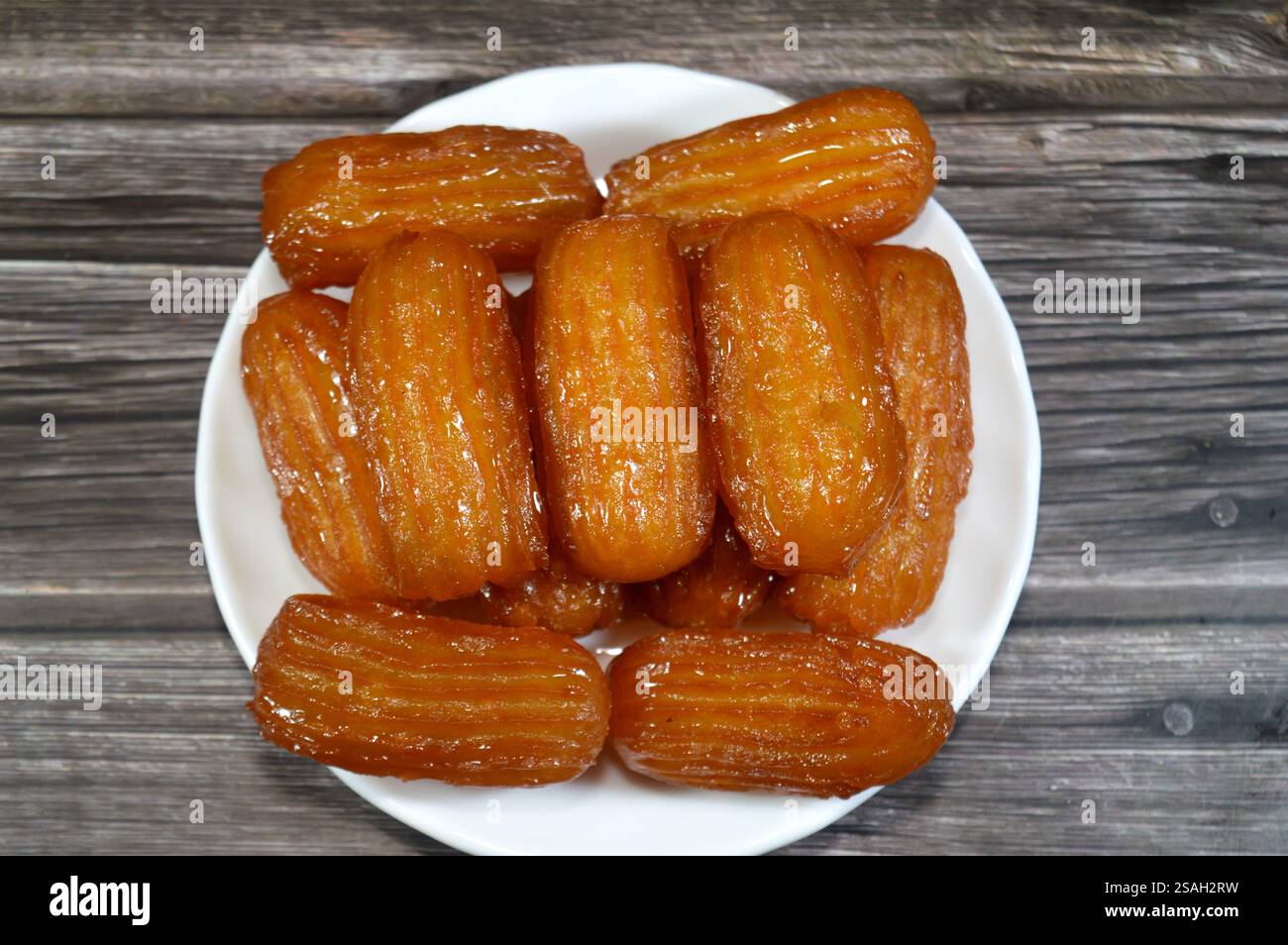 Balah el Sham or Egyptian Choux Pastry, very popular Ramadan month ...