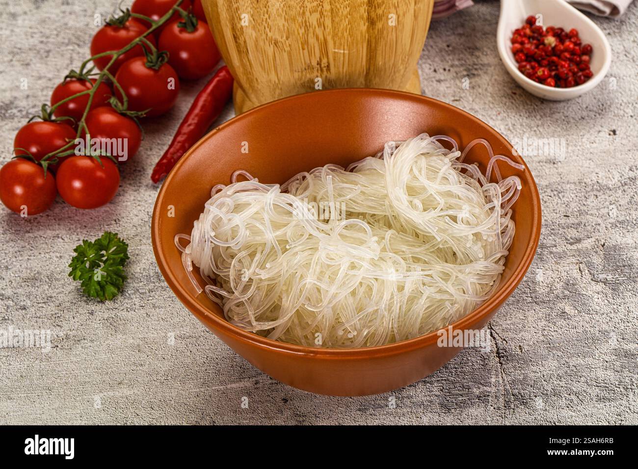 Asian glass noodle funchoza in the bowl Stock Photo - Alamy