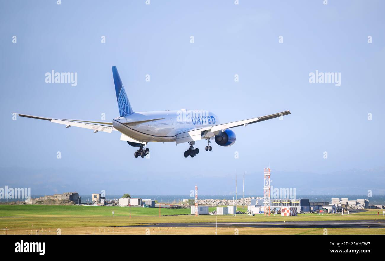 Auckland, New Zealand – January 27 2025: United Airlines N204UA Boeing ...