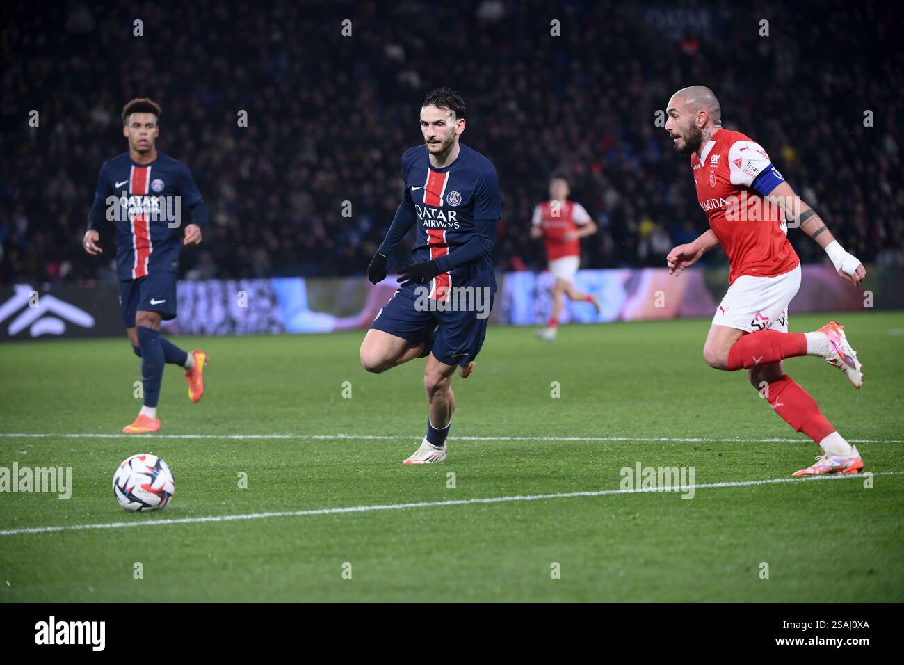 07 Khvicha KVARATSKHELIA (psg) - 10 Teddy TEUMA (sdr) during the Ligue ...