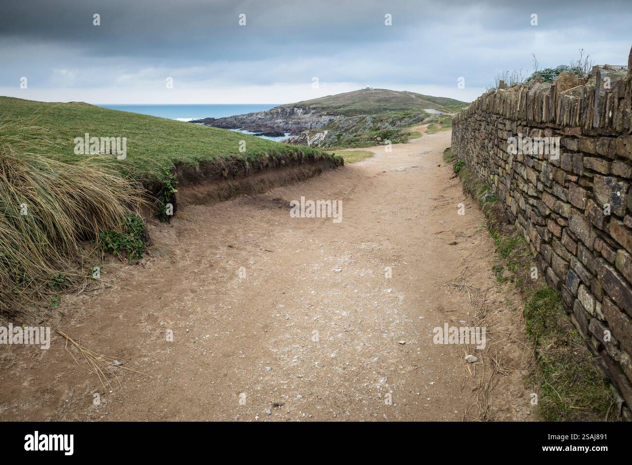 The coast coastal path on the Headland from fistral to towan head ...
