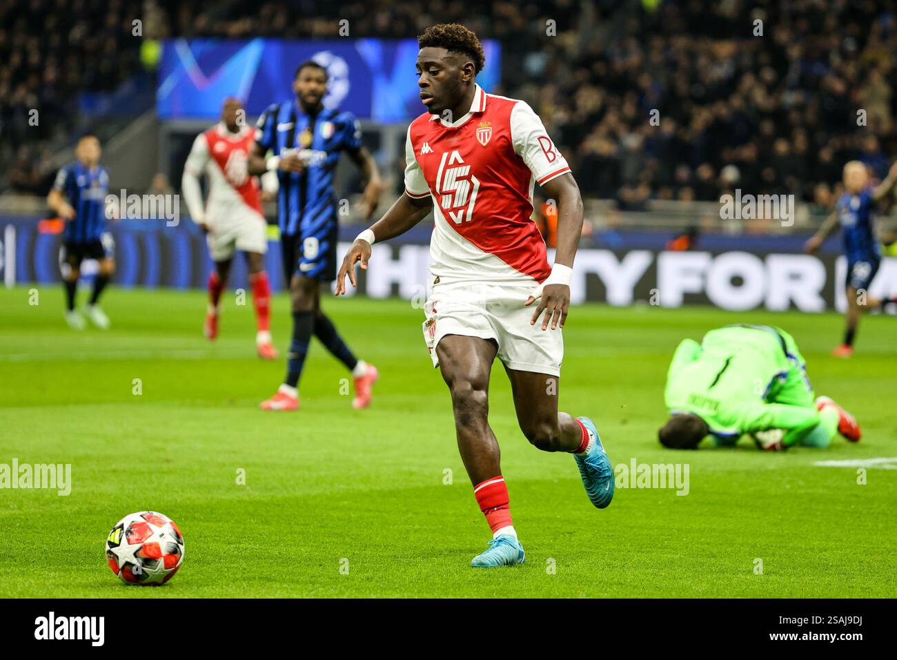 Christian Mawissa Elebi (Monaco) during the match between Inter and ...
