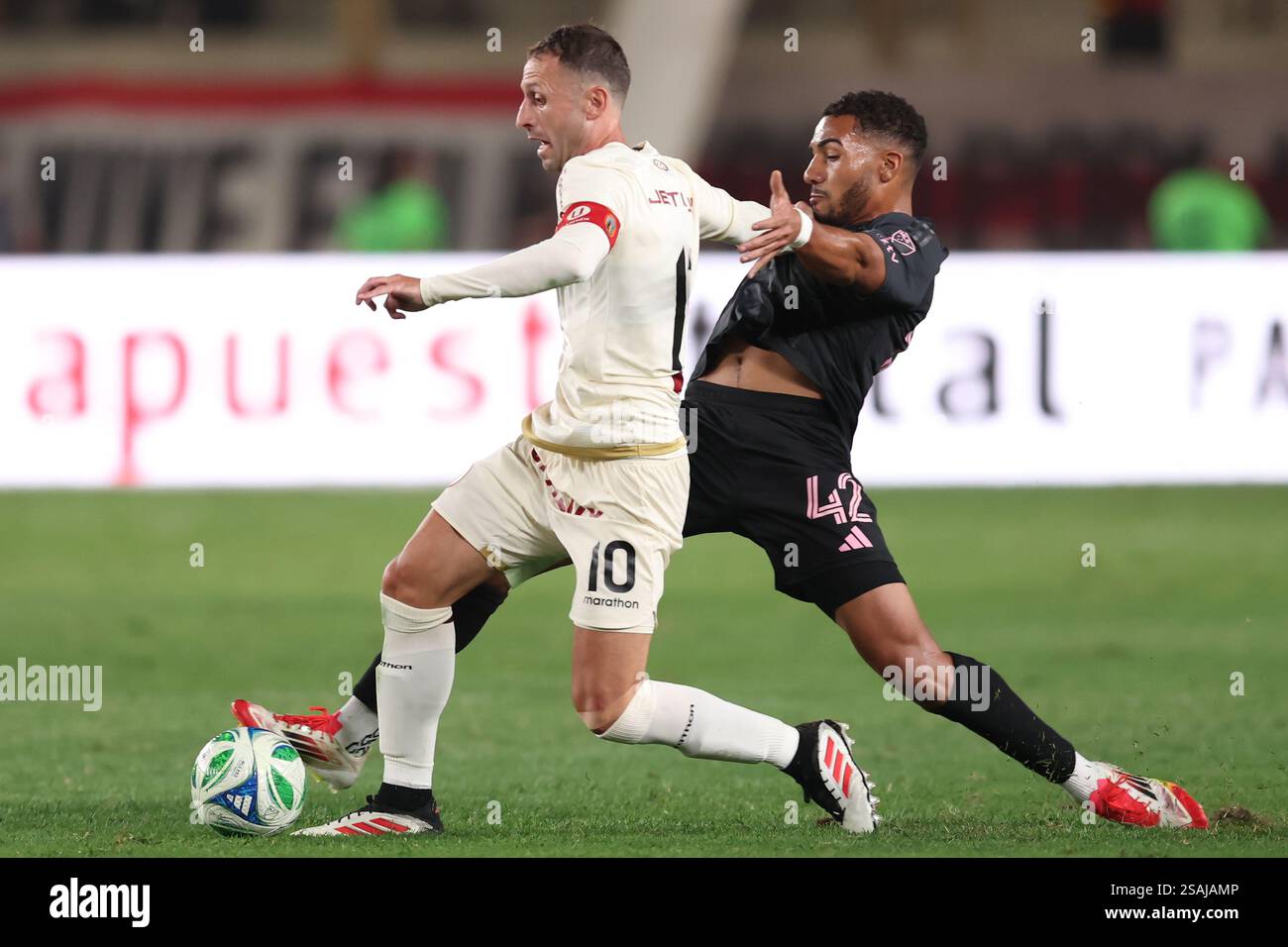 Lima, Peru. 29th Jan, 2025. Horacio Calcaterra of Universitario de ...