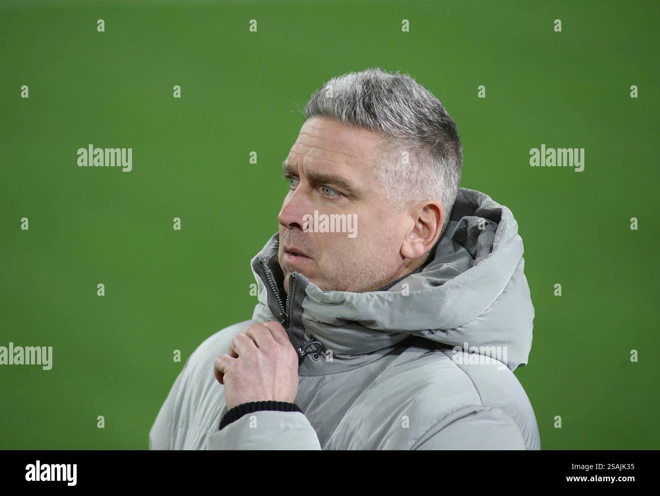 Reporter sky sport new hi-res stock photography and images - Alamy