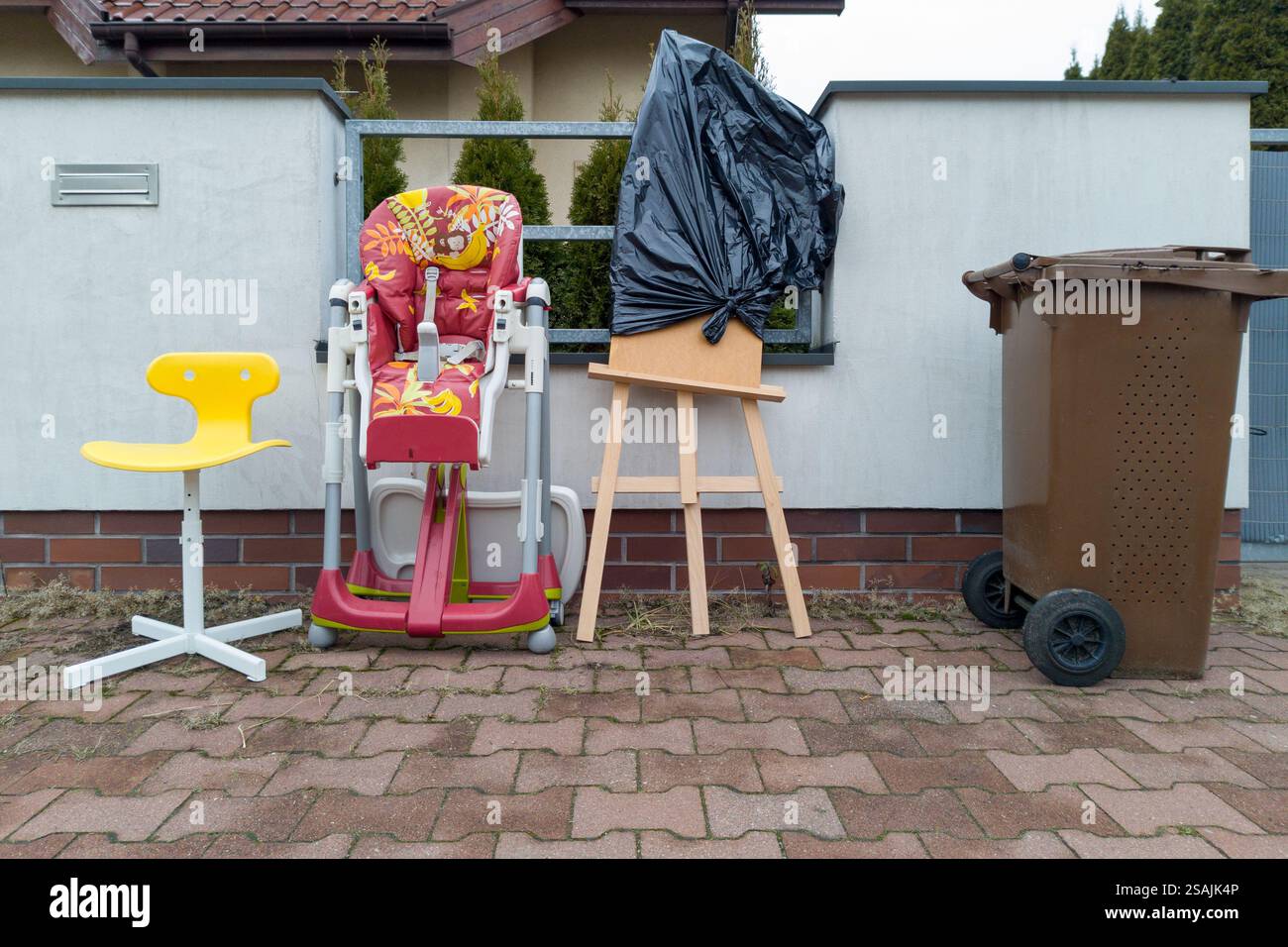 Bulky Waste and Unused Items at Curbside Stock Photo - Alamy