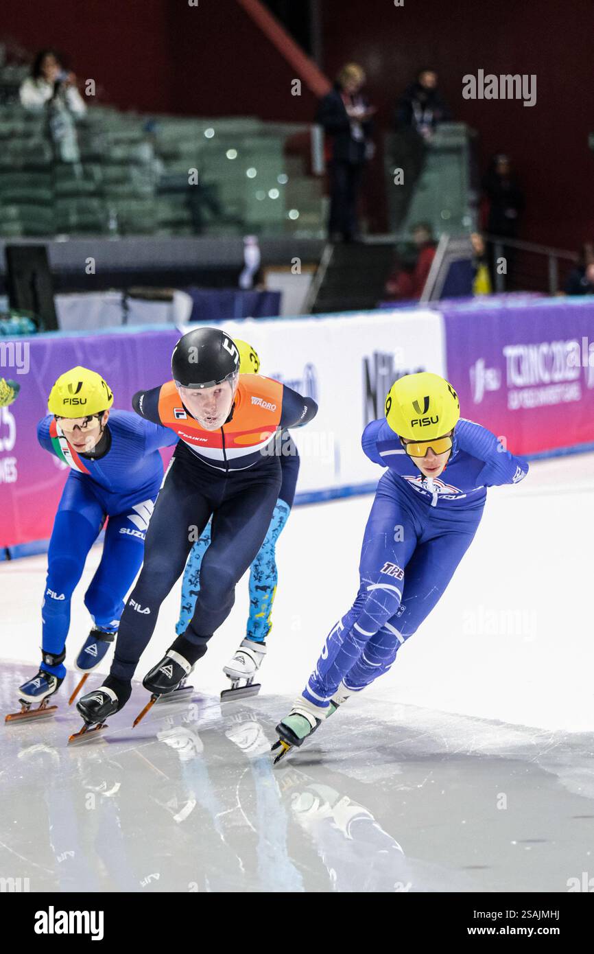 Chuan-Lin Chang of Chinese Taipei (R), Bas Willem Van Der Valk of ...