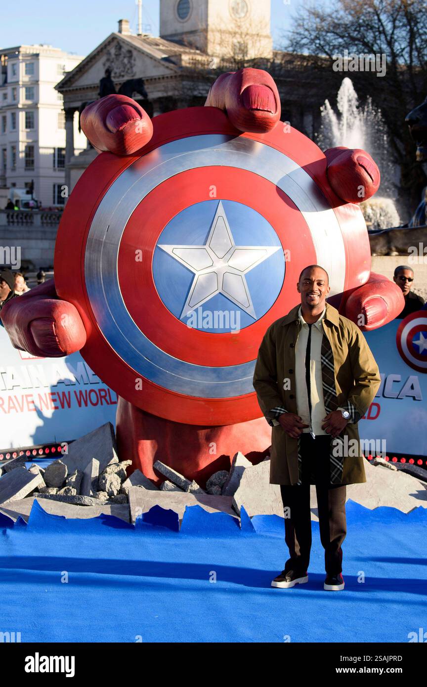 Anthony Mackie beim Photocall zum Kinofilm Captain America: Brave New ...