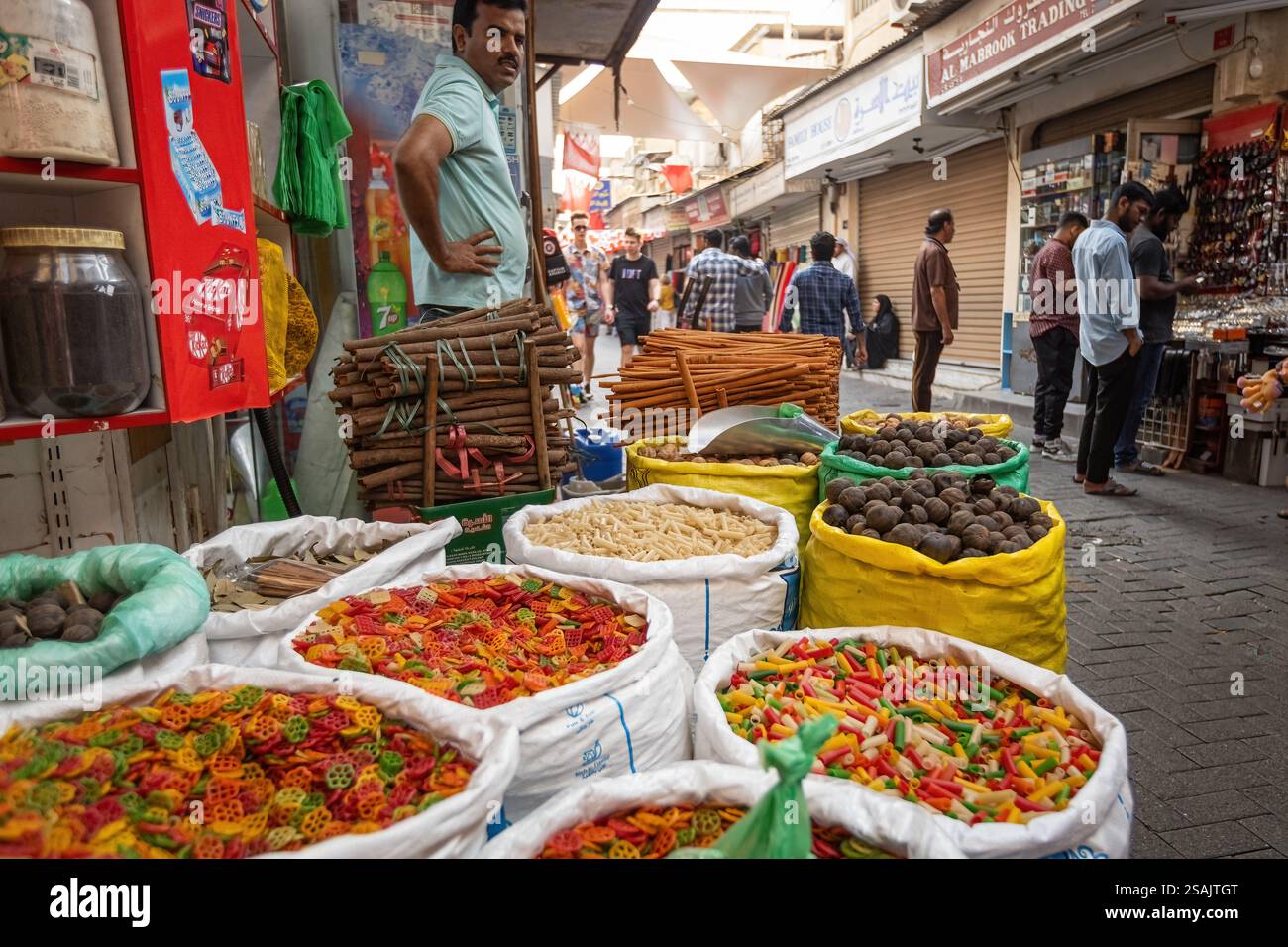 Souk in manama bahrain hi-res stock photography and images - Alamy