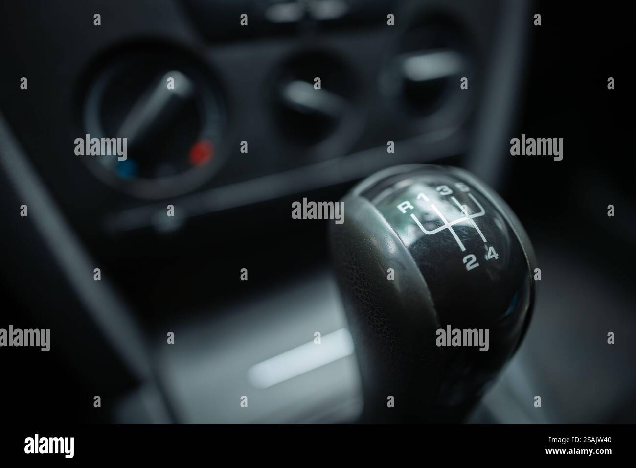 Manual gearbox handle in the car Stock Photo - Alamy