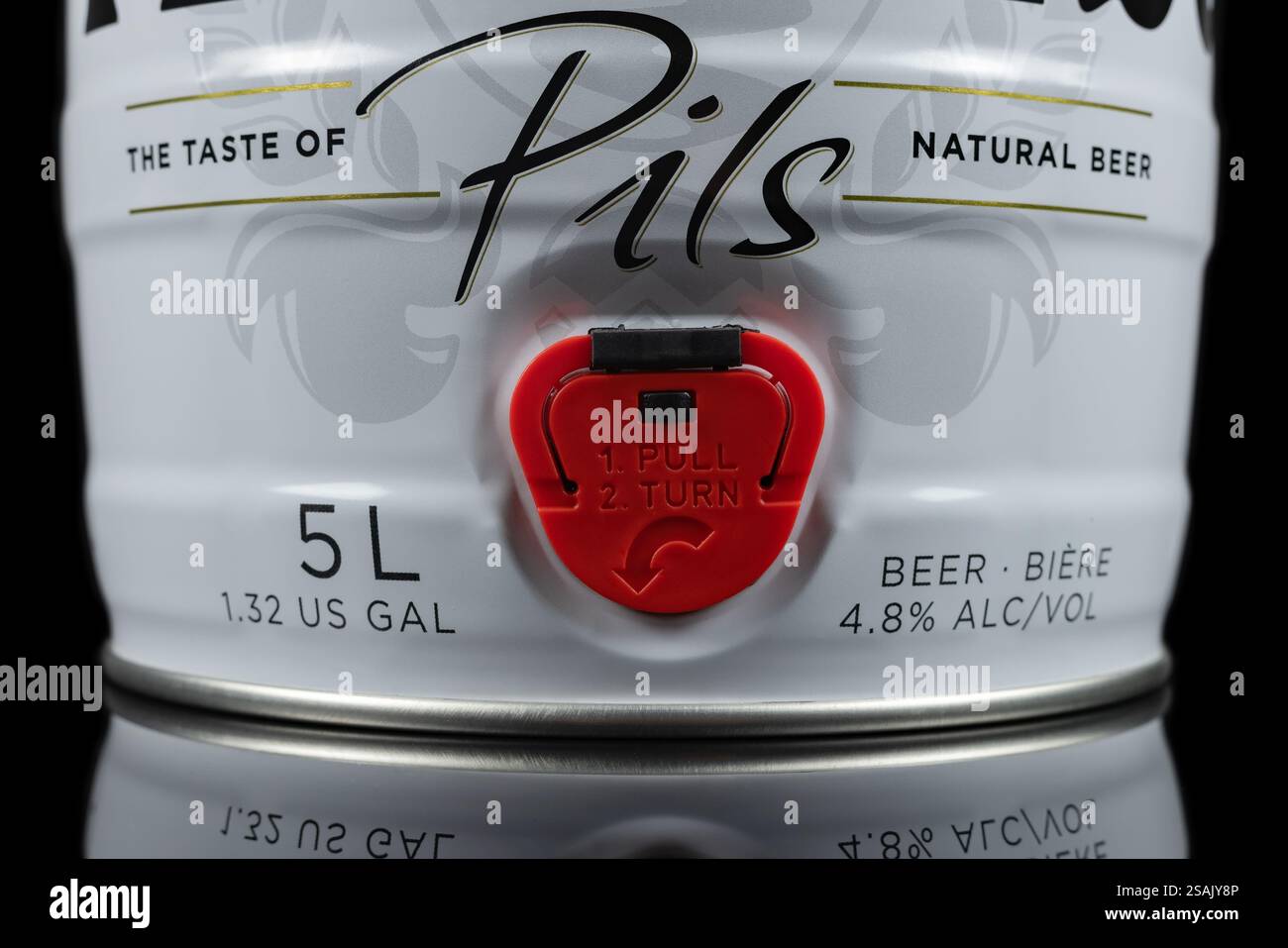 metal pils beer keg with tap on black background Stock Photo - Alamy