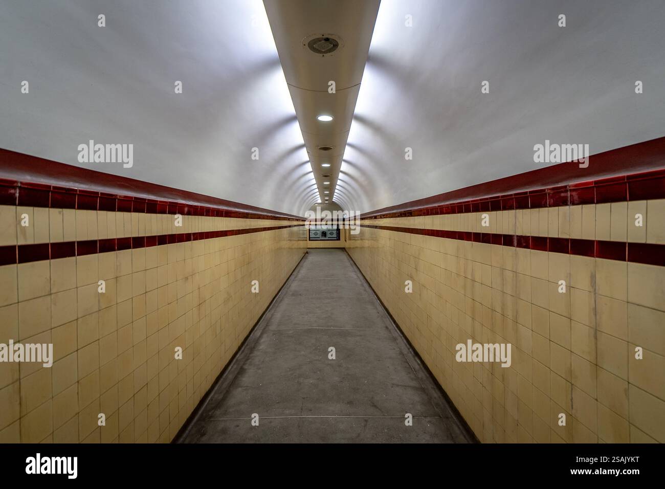 Sydney, NSW, Australia - Underground Museum metro station tunnel Stock ...