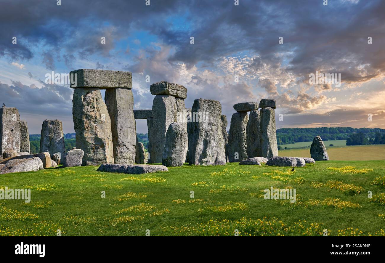Photo of Stonehenge neolithic prehistoric standing stone circle ...