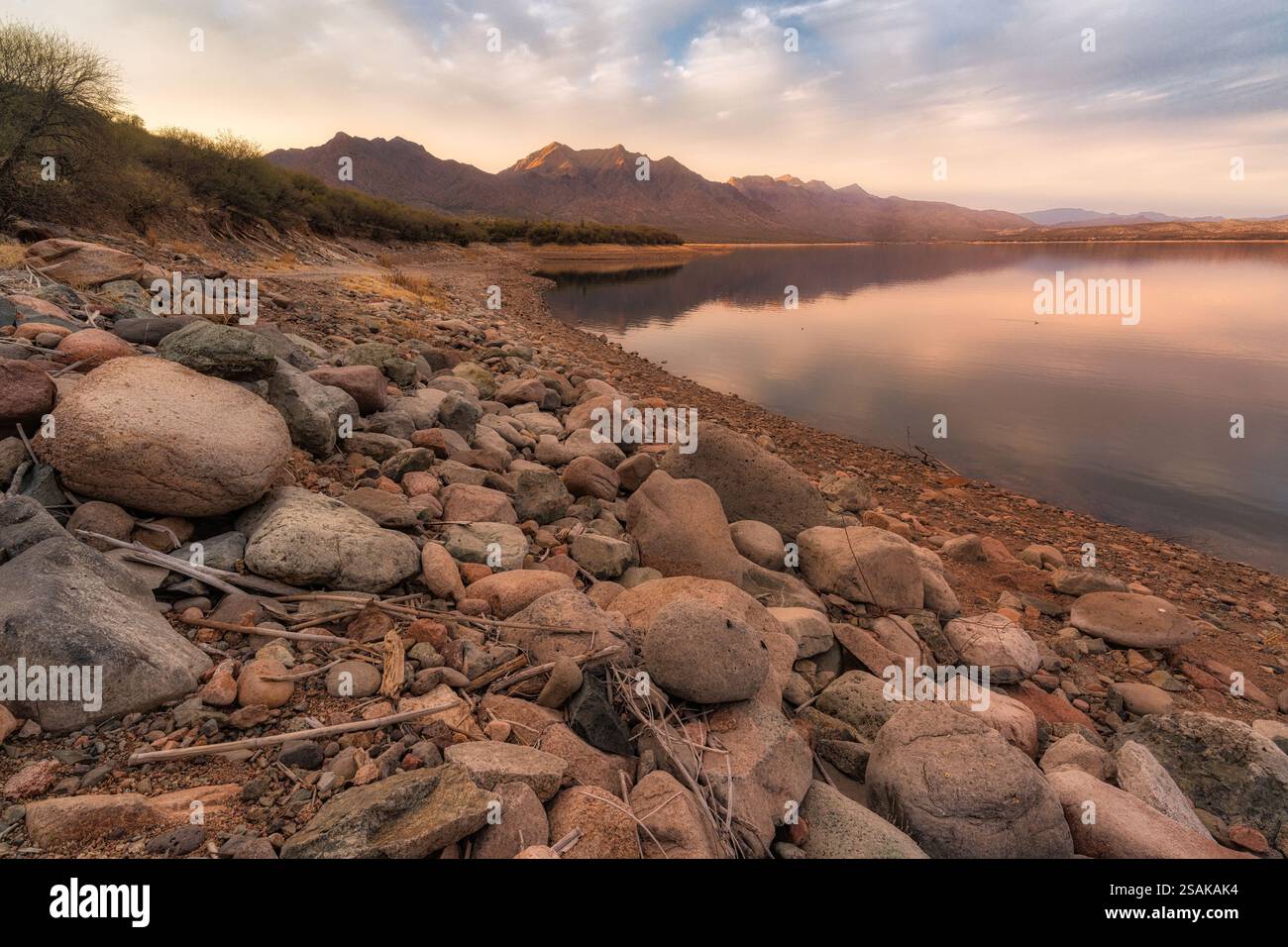 A view from the rocky shoreline of Horseshoe Reservoir in the Tonto ...