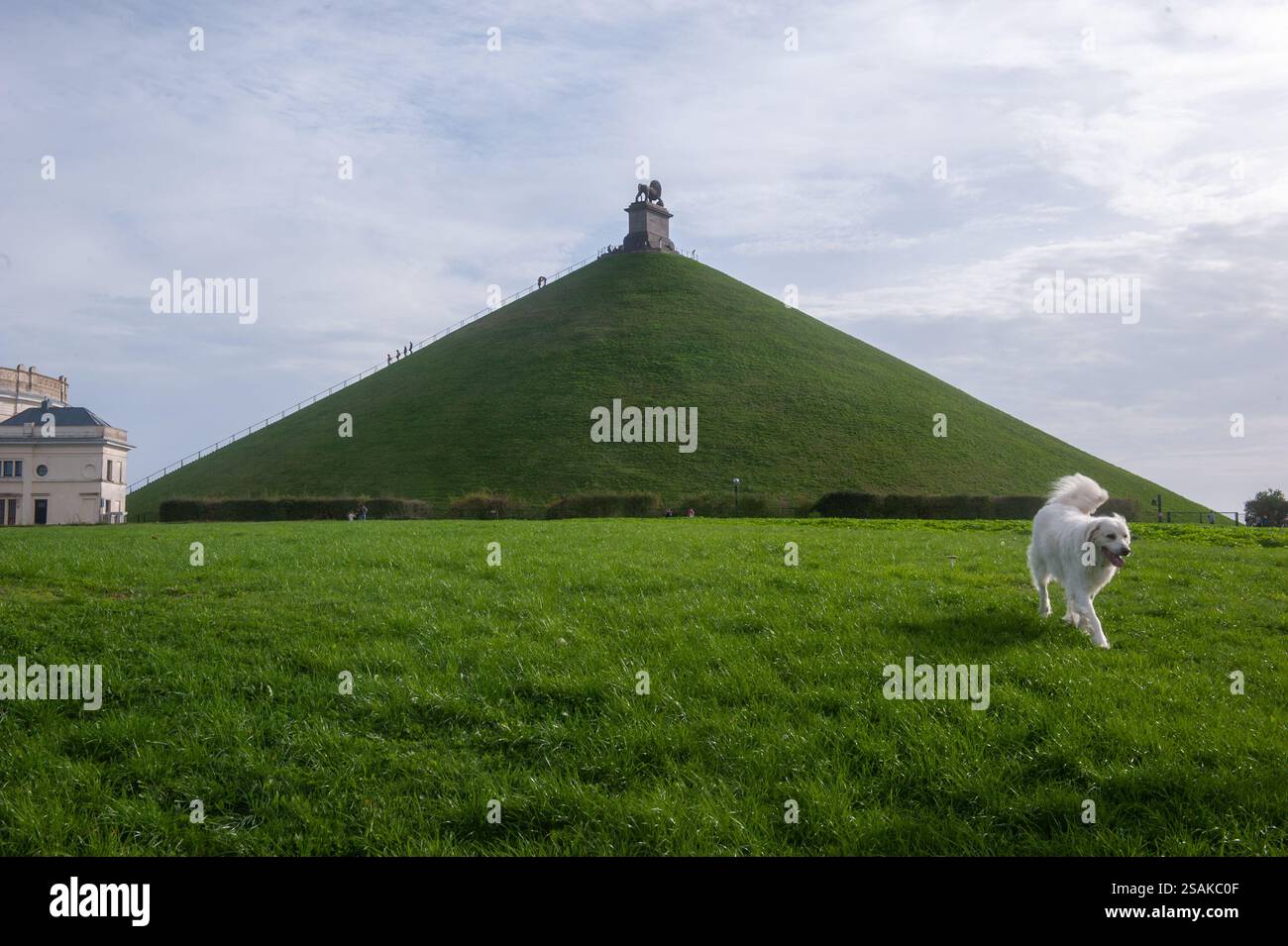 Waterloo battlefield monuments hi-res stock photography and images - Alamy