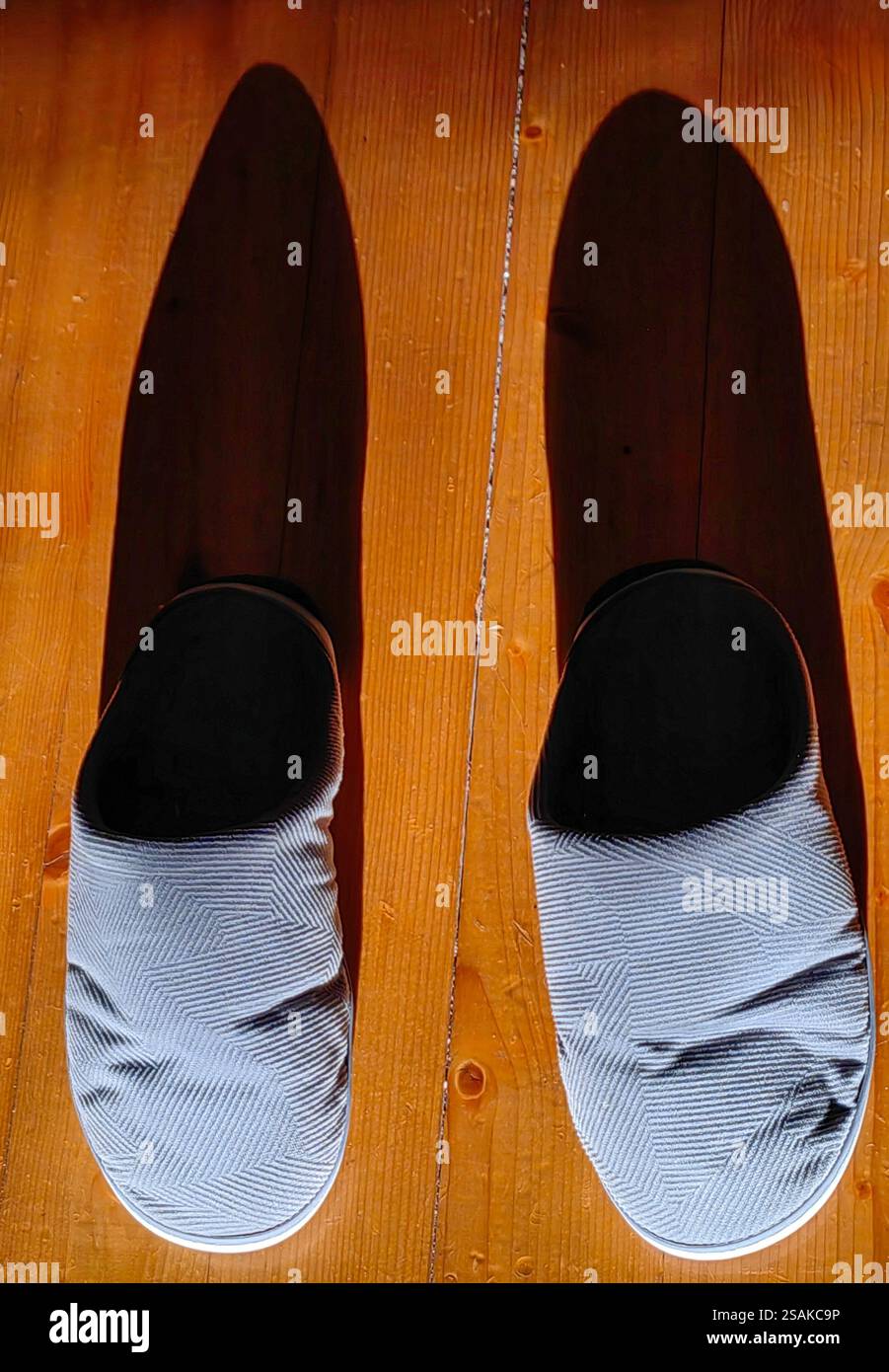 Sunlight shadows in silver hi-res stock photography and images - Alamy