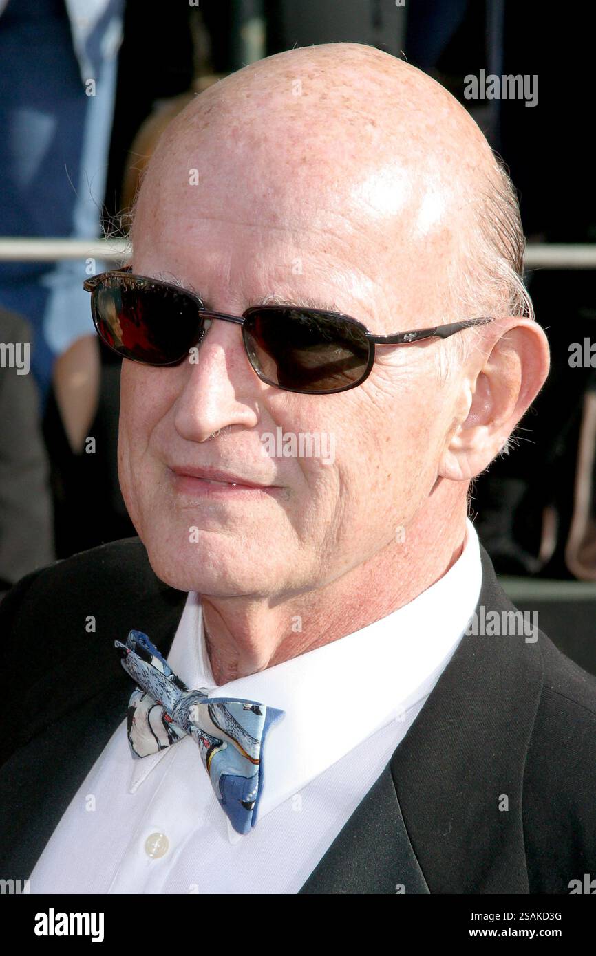 LOS ANGELES, CALIFORNIA, USA: Peter Boyle attends the 9th annual Screen ...