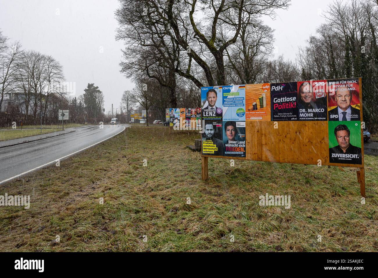 Wahlplakate zur Bundestagswahl 2025 in Bayern, 30.01.2025 Wahlplakate ...