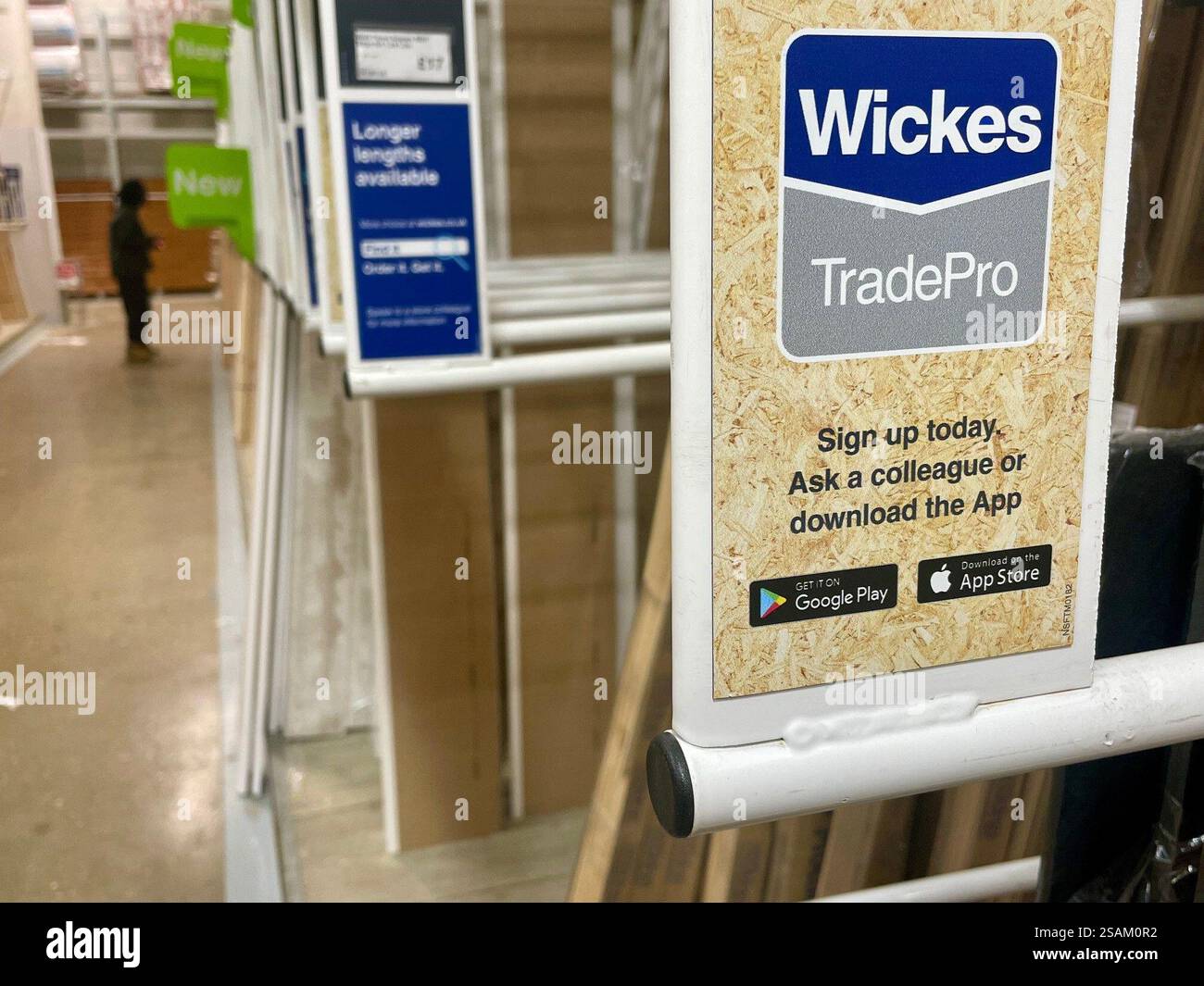 Wickes app hi-res stock photography and images - Alamy