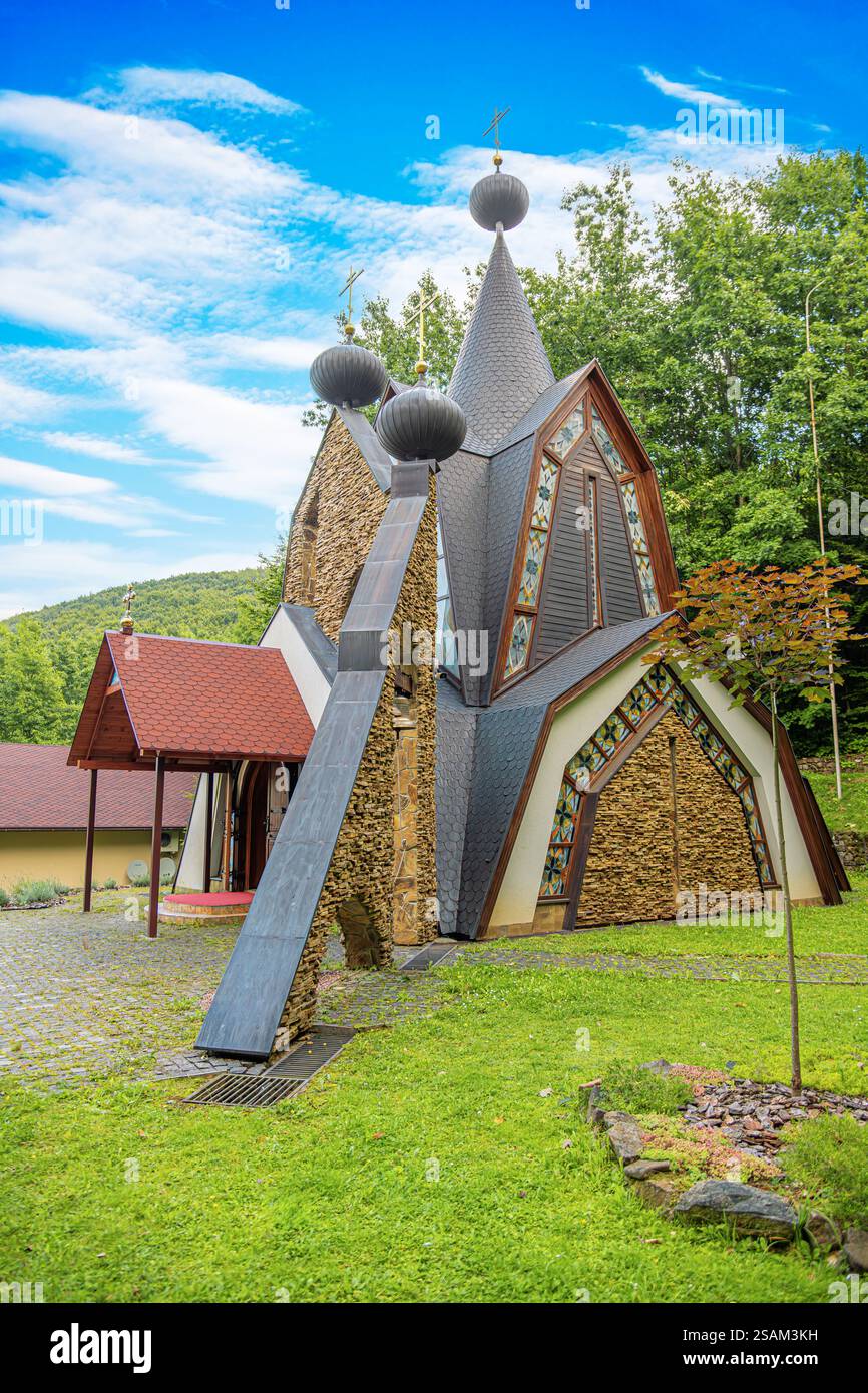 Unique combination of traditional hi-res stock photography and images ...