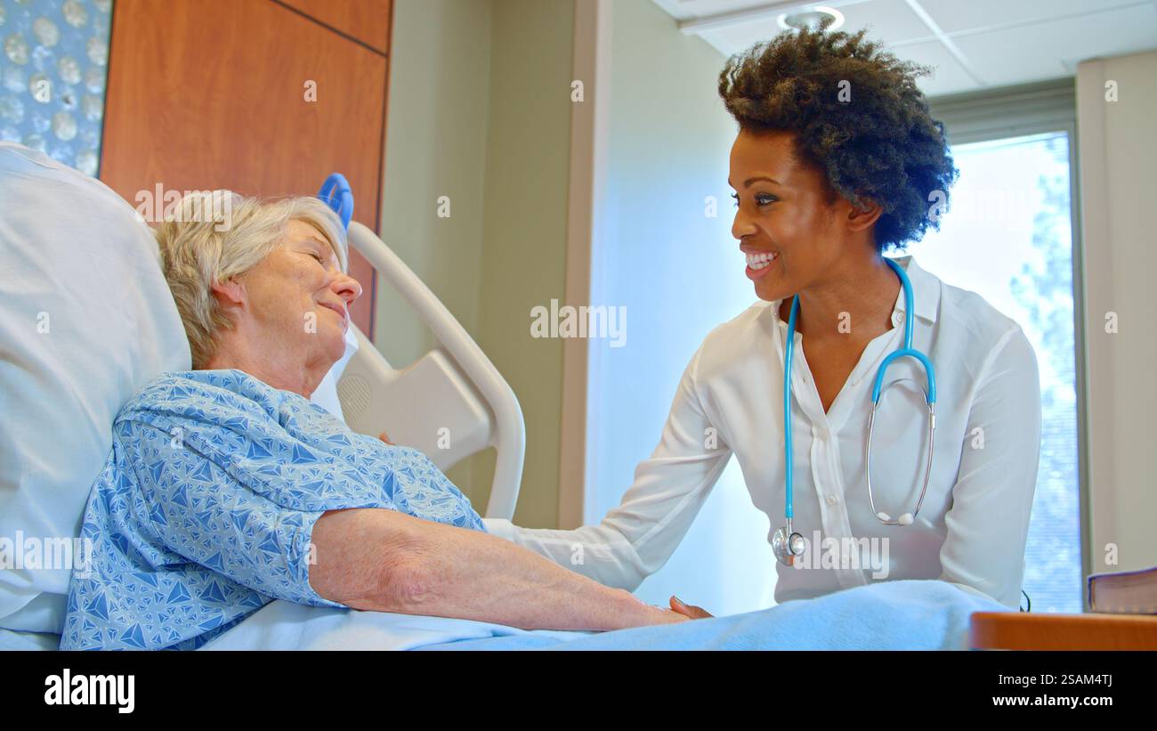 Person hands giving visiting hi-res stock photography and images - Alamy