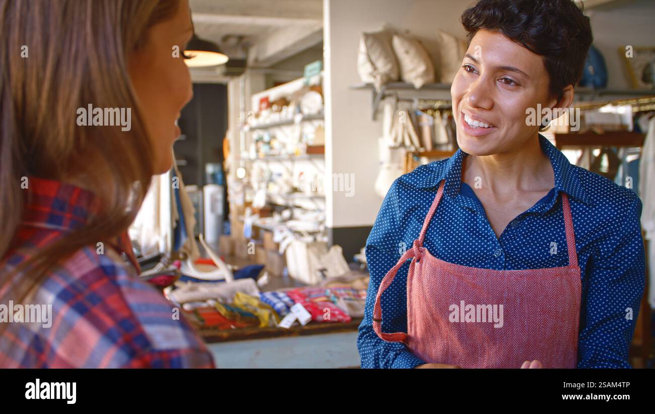 Gift shop interior assistant hi-res stock photography and images - Alamy