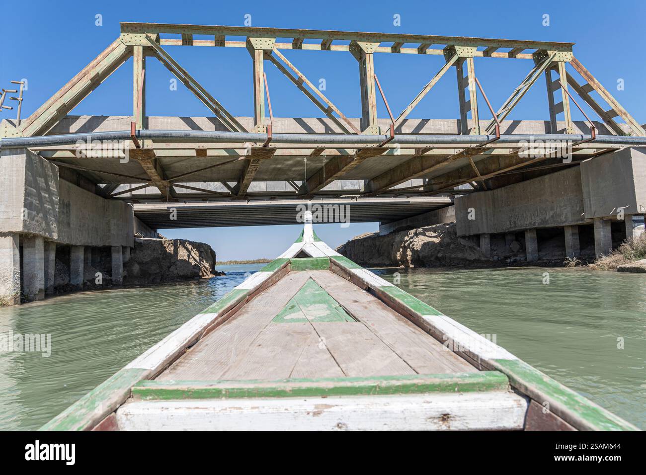 A boat trip in the marshlands of iraq near Chibayish, Chabaish ...