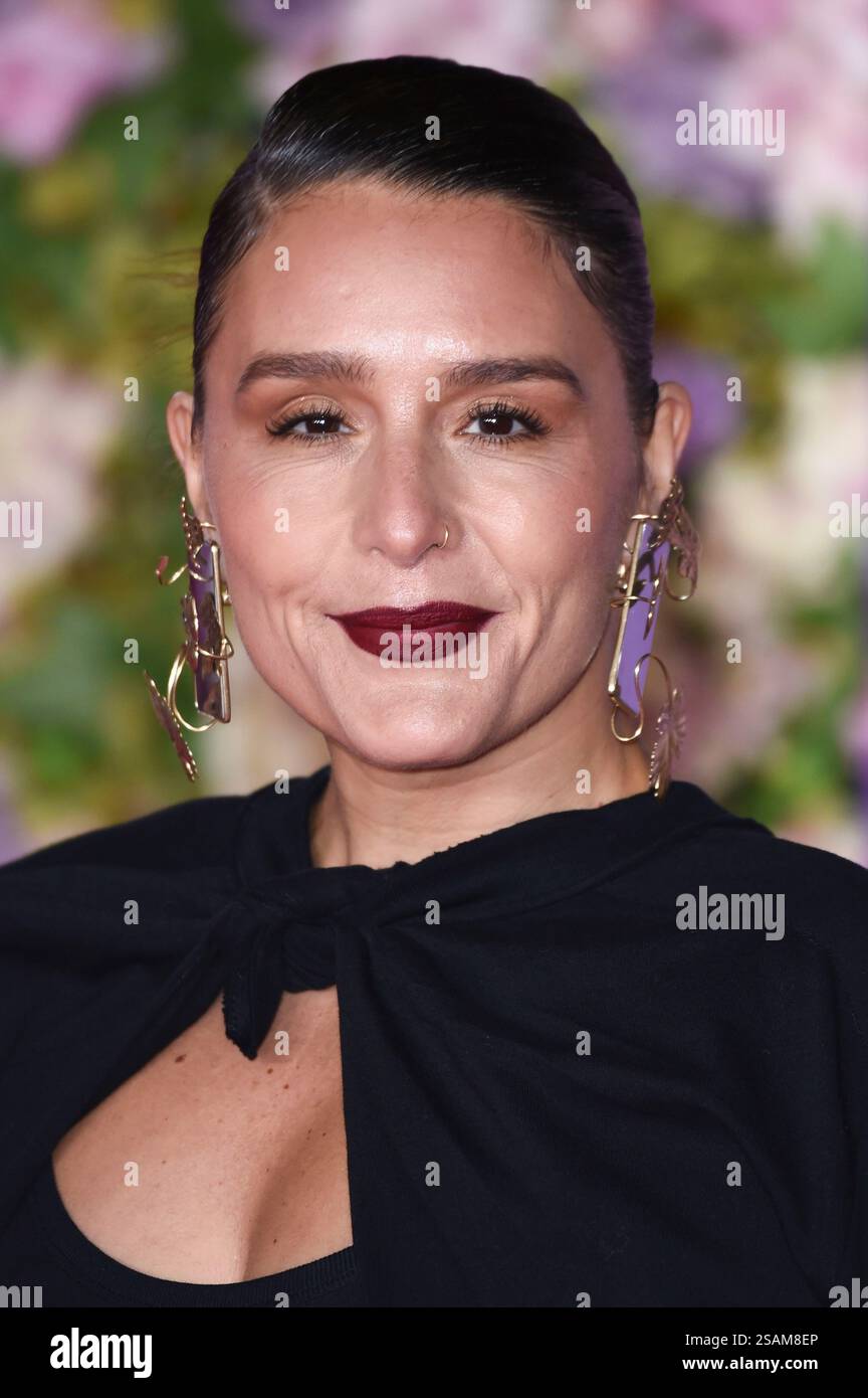 Jesse Ware bei der Premiere des Kinofilms 'Bridget Jones: Mad About the ...