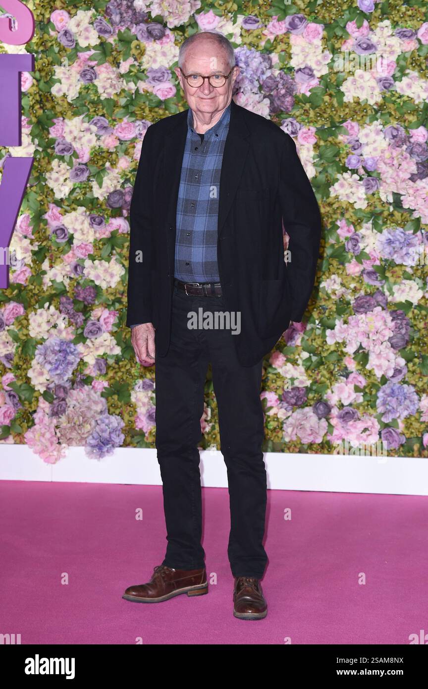 Jim Broadbent bei der Premiere des Kinofilms 'Bridget Jones: Mad About ...