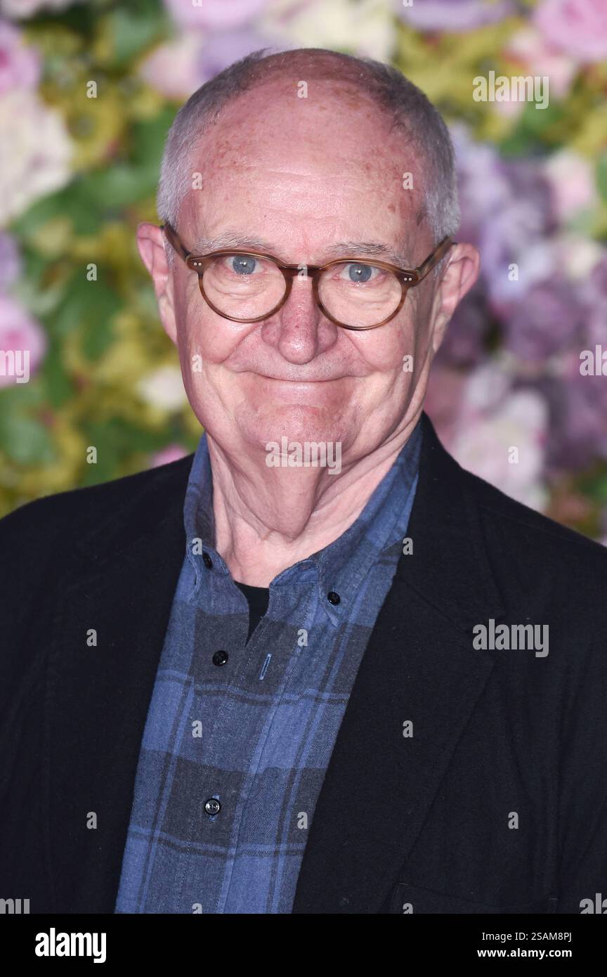 Jim Broadbent bei der Premiere des Kinofilms 'Bridget Jones: Mad About ...
