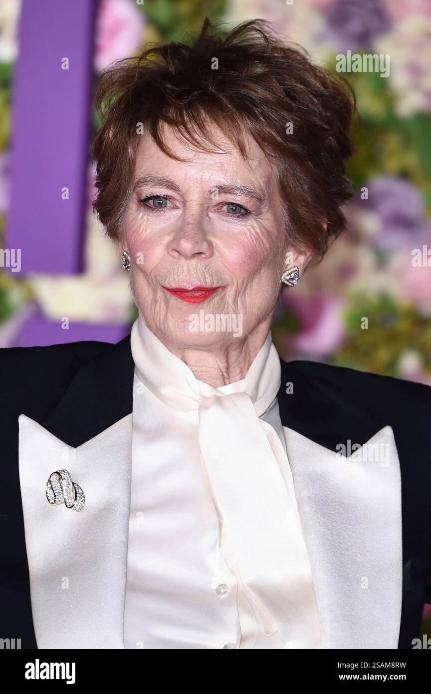 Celia Imrie bei der Premiere des Kinofilms 'Bridget Jones: Mad About ...