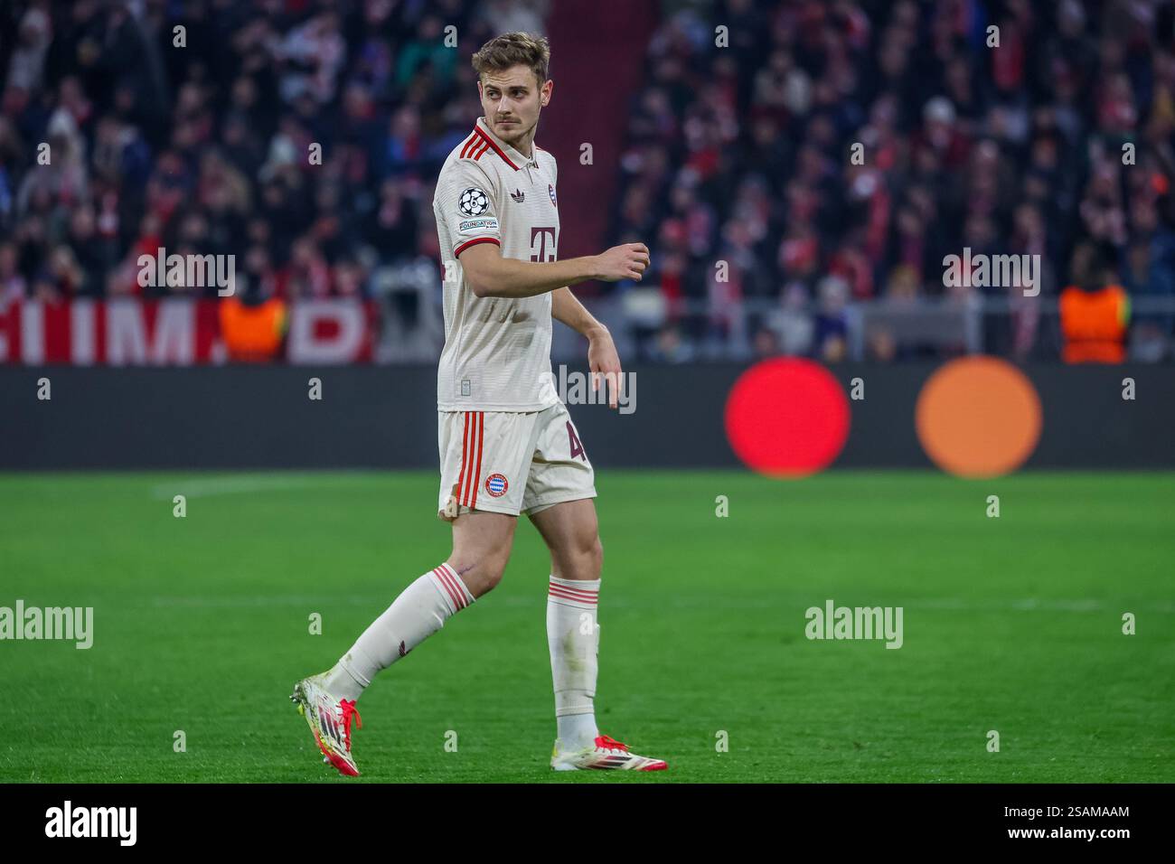 Josip Stanisic (FC Bayern Muenchen, #44), GER, FC Bayern Muenchen vs ...