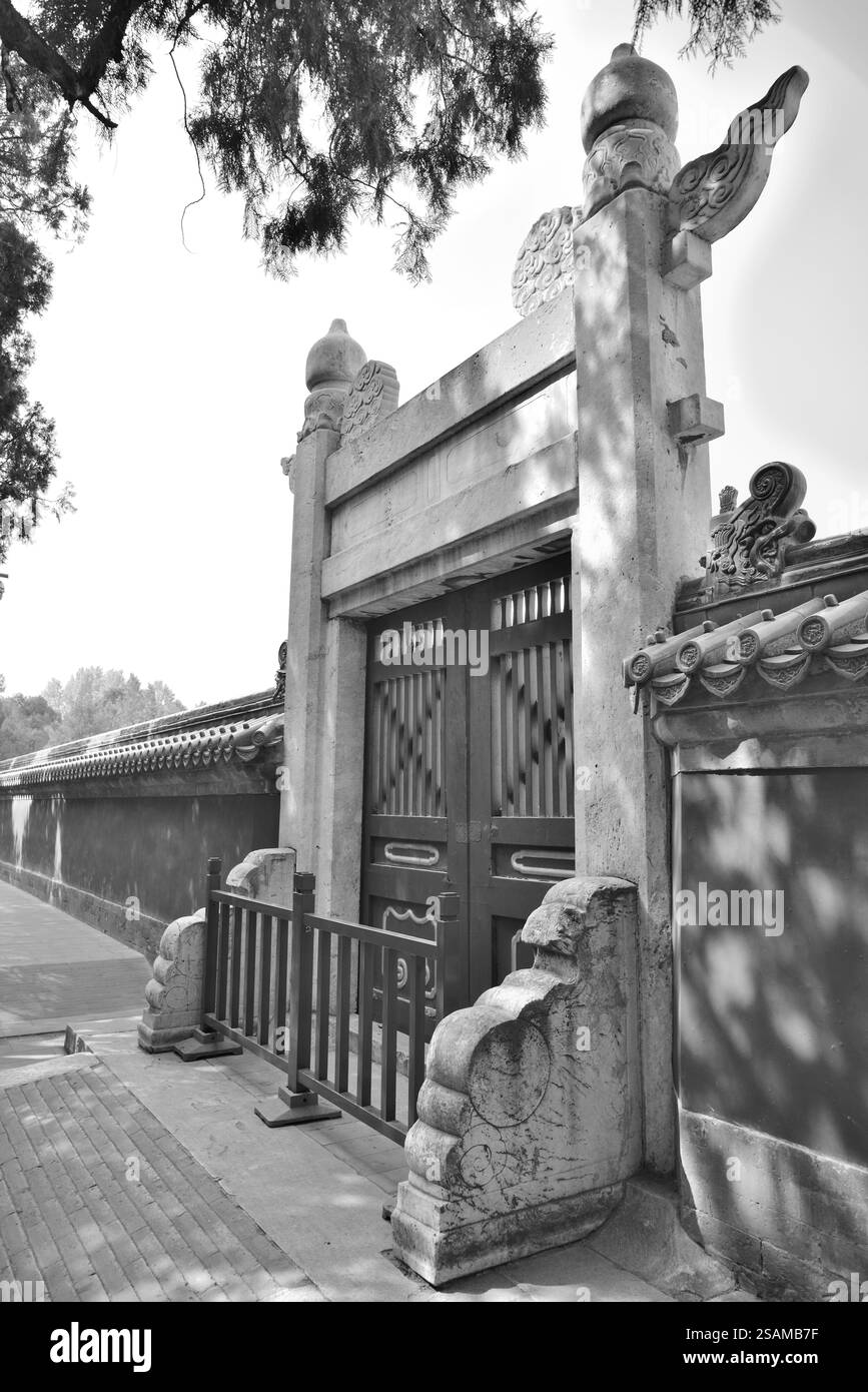 Star gate at the Temple of Earth (Ditan Temple), built in 1530 during ...