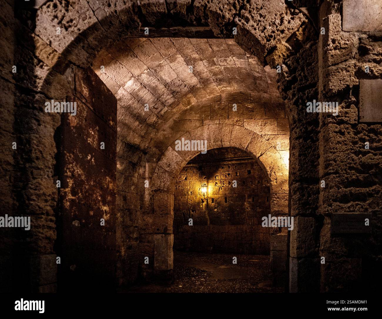Ancient stone passage featuring hi-res stock photography and images - Alamy