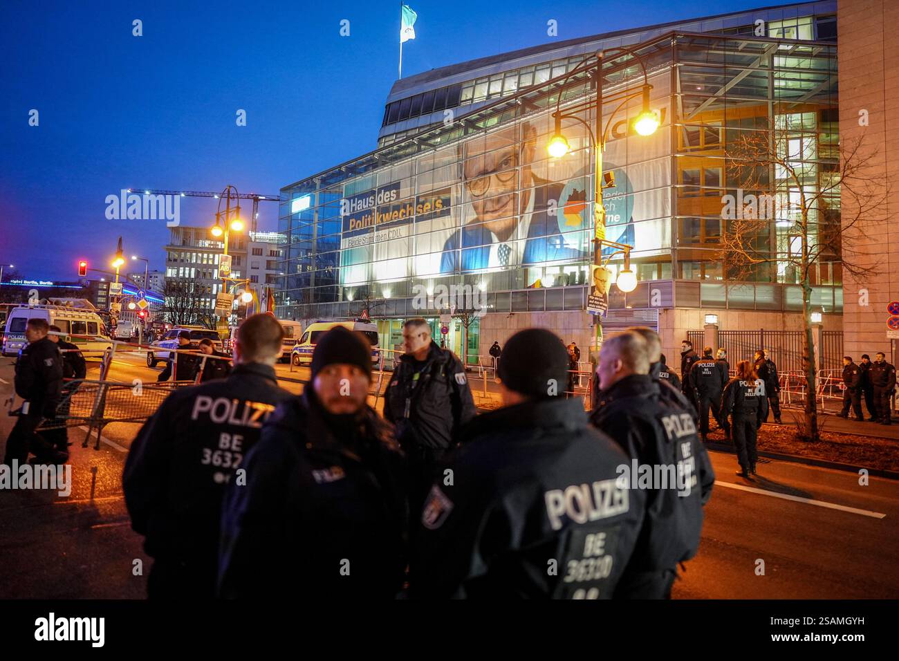 Berlin, Germany. 30th Jan, 2025. Police officers prepare security ...