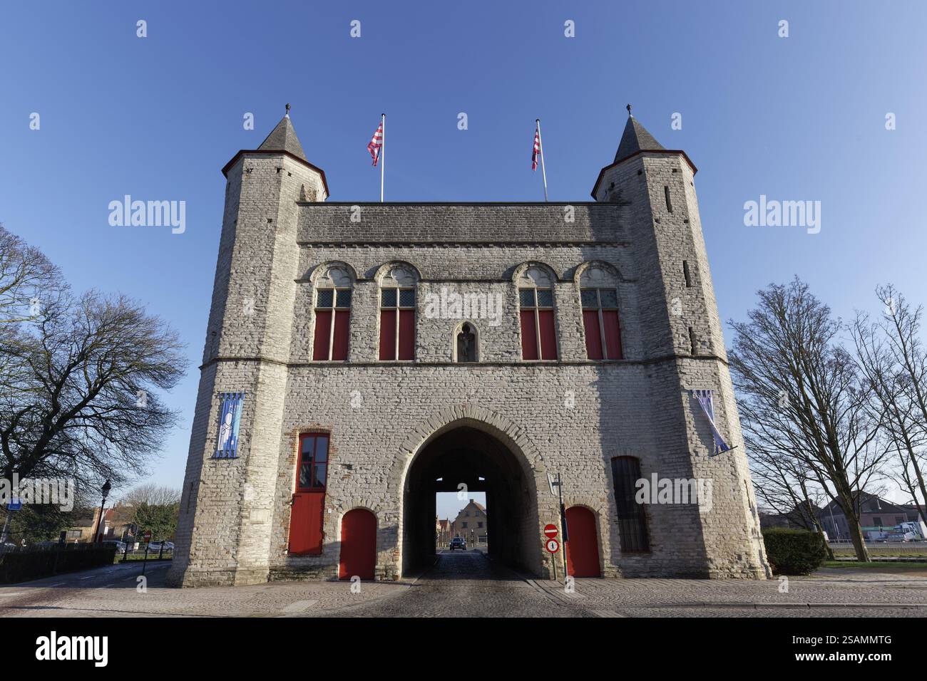 Kruispoort, historic city gate, Bruges, West Flanders, Flanders ...