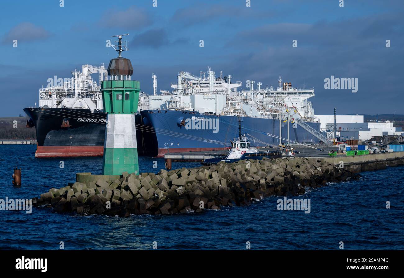 Mukran, Germany. 24th Jan, 2025. The regasification ships (Floating ...