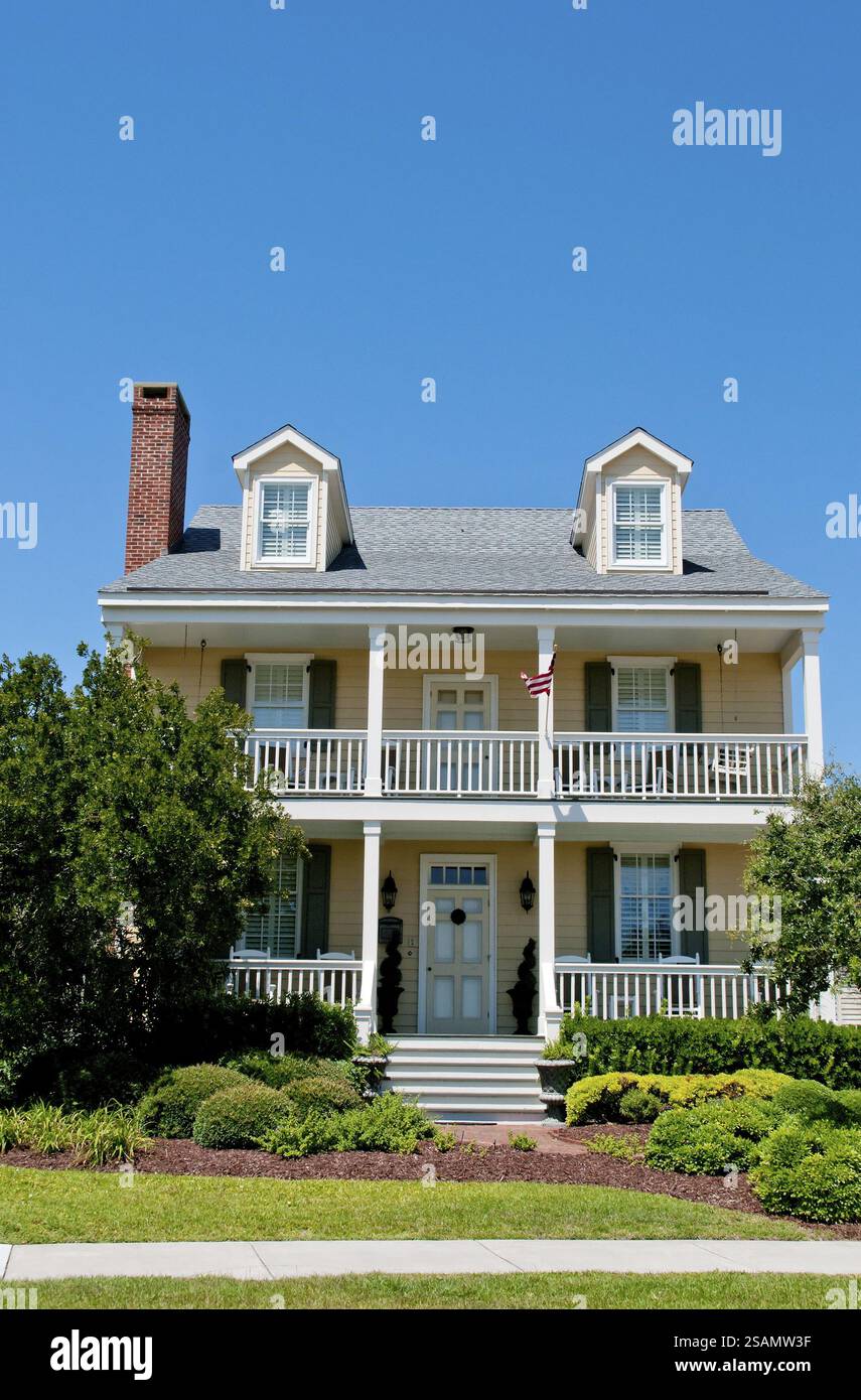 An old historic house from circa 1700 Stock Photo - Alamy