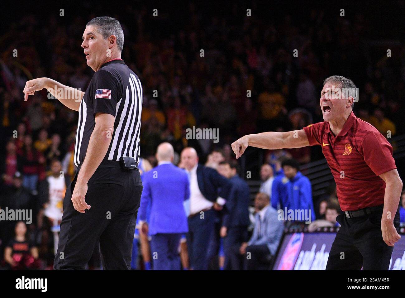 LOS ANGELES, CA - JANUARY 27: USC Trojans head coach Eric Musselman ...
