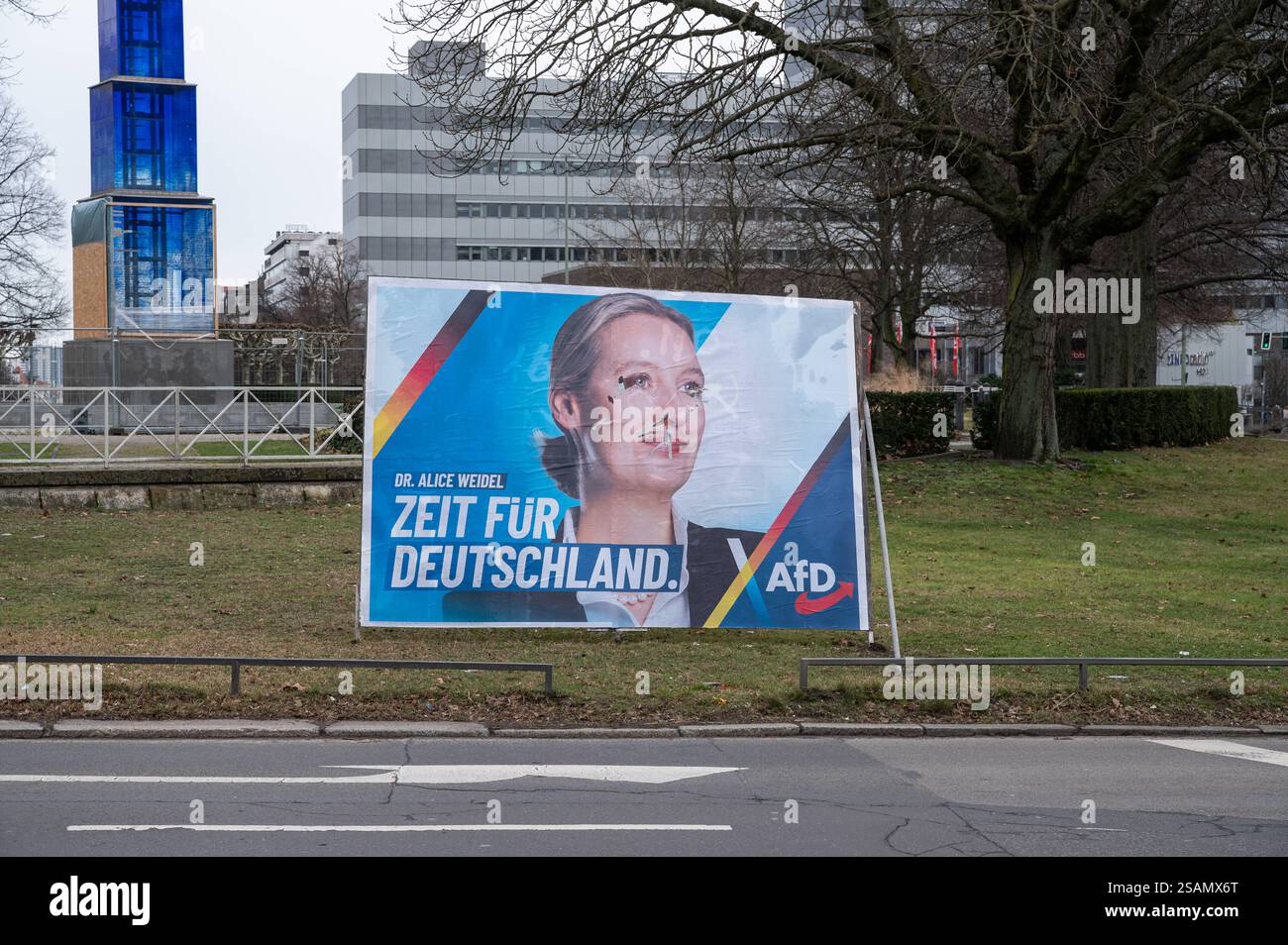 30.01.2025, Berlin, Deutschland, Europa - Eine Stelltafel mit einem ...
